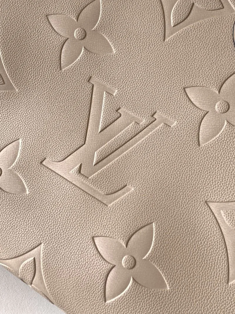 High fidelity Louis Vuitton Shopping Bags