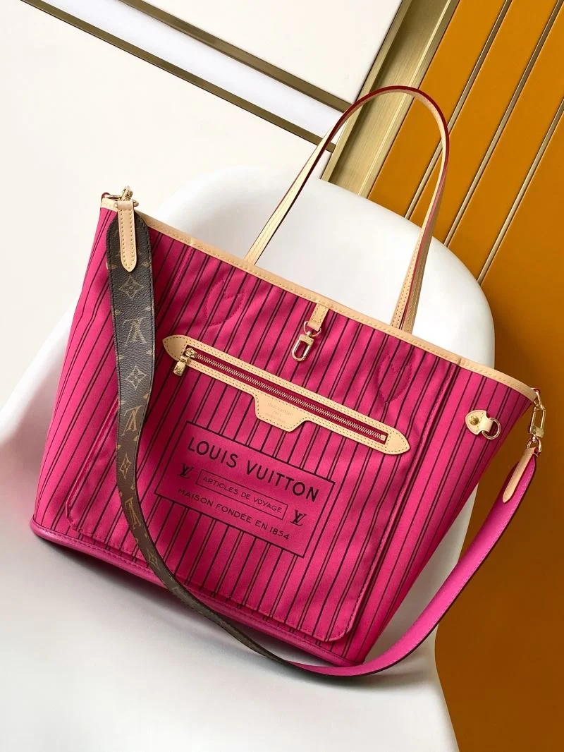 Exact replica Louis Vuitton Shopping Bags