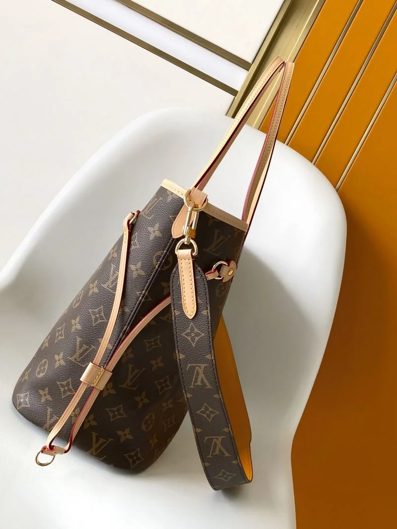 Cut-rate Louis Vuitton Shopping Bags