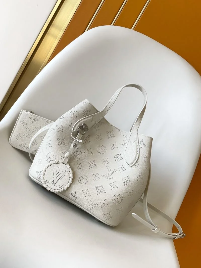 Brand-authenticated Louis Vuitton Shopping Bags