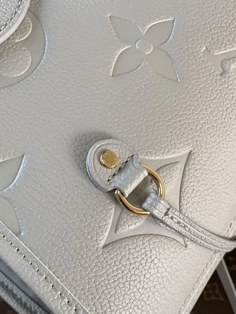 Economical Louis Vuitton Shopping Bags