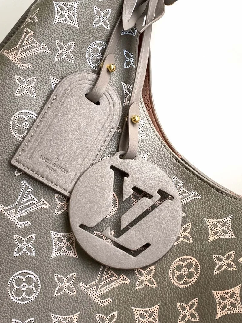 Top mirror Louis Vuitton Shopping Bags