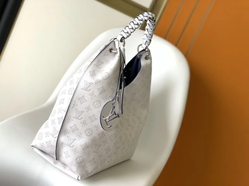 Bargain Louis Vuitton Shopping Bags