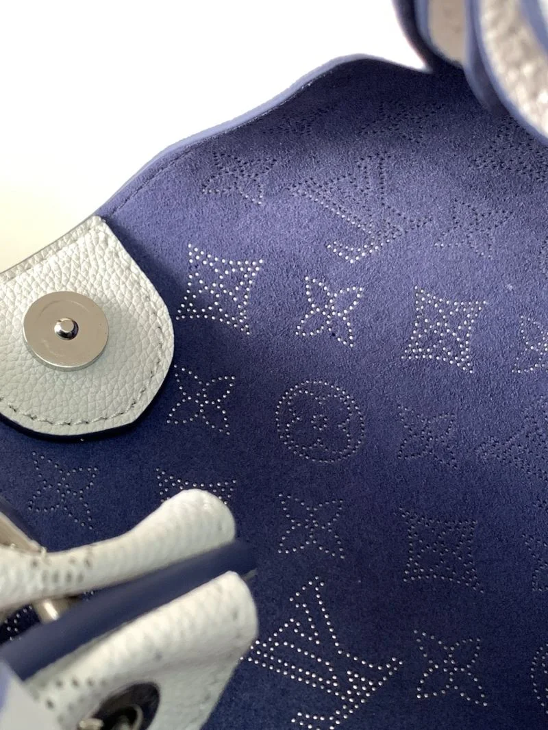 Bargain Louis Vuitton Shopping Bags