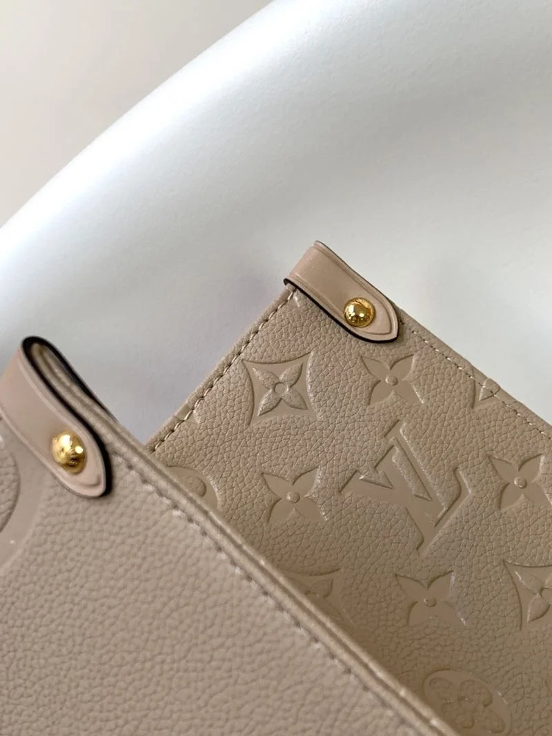 Mirror quality Louis Vuitton Shopping Bags