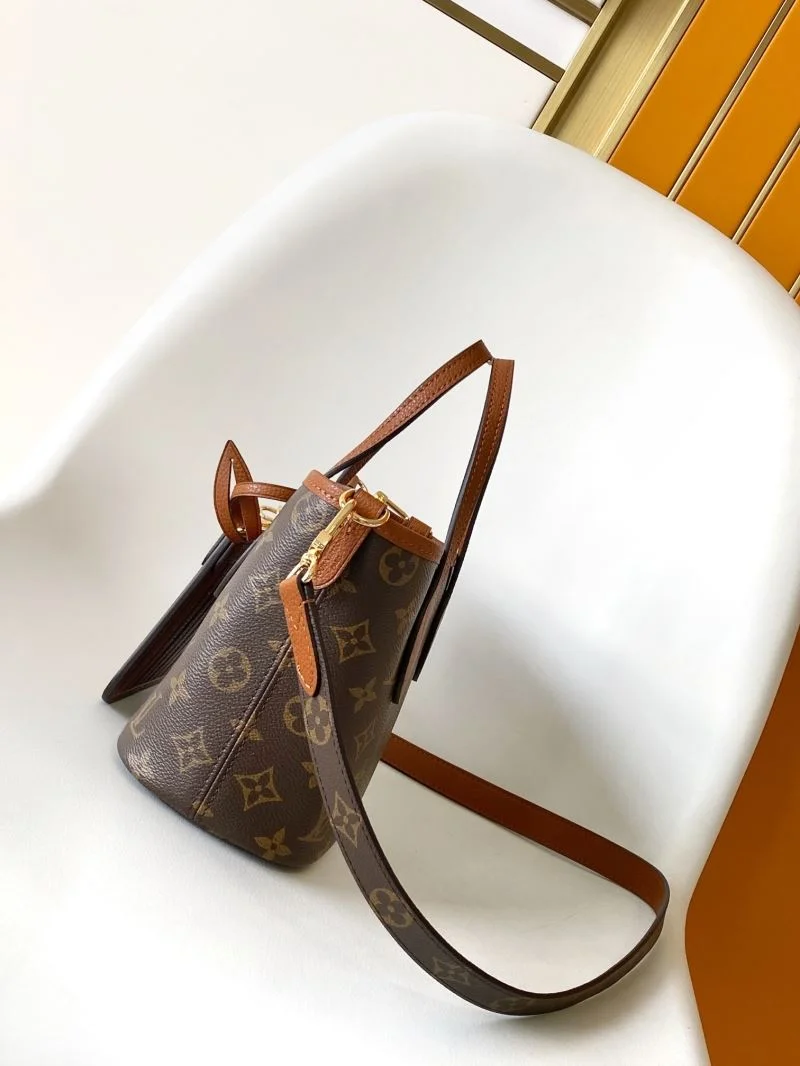 Top match Louis Vuitton Shopping Bags