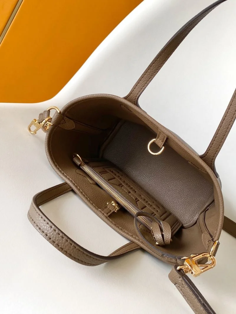 High fidelity Louis Vuitton Shopping Bags