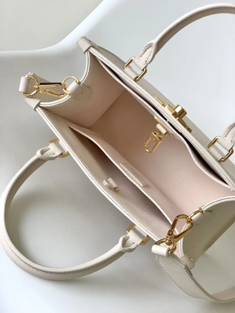 Affordable Louis Vuitton Shopping Bags