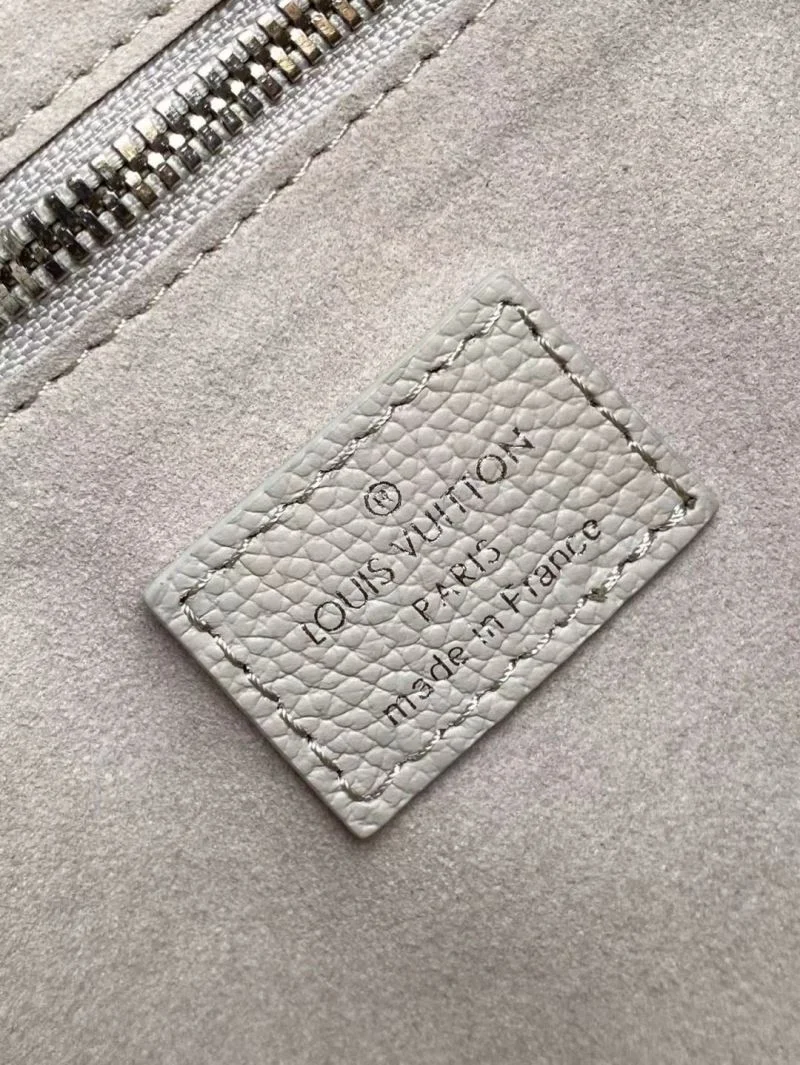 Inexpensive Louis Vuitton Shopping Bags