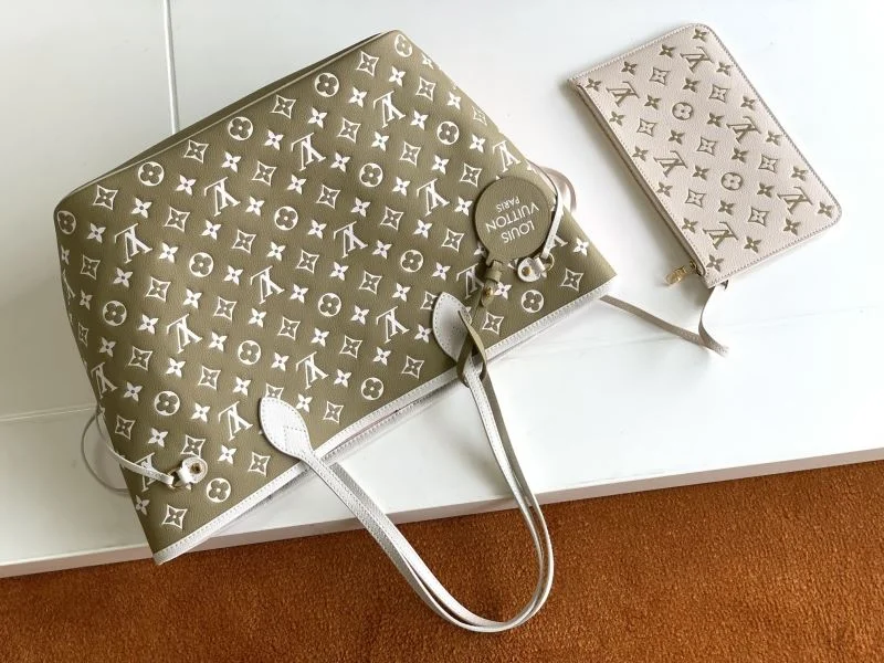 Factory-made Louis Vuitton Shopping Bags