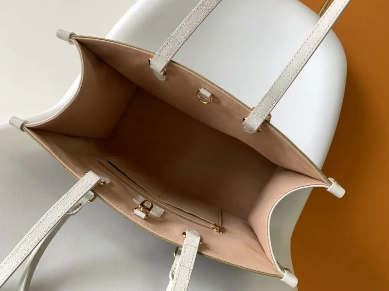 Exact replica Louis Vuitton Shopping Bags