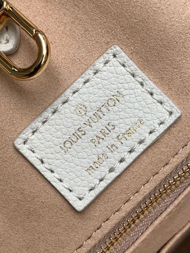 Exact replica Louis Vuitton Shopping Bags