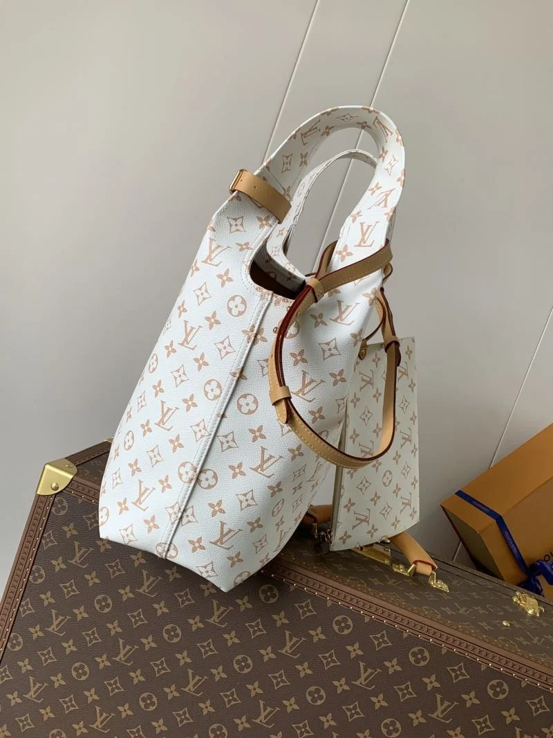 Mirror quality Louis Vuitton Shopping Bags