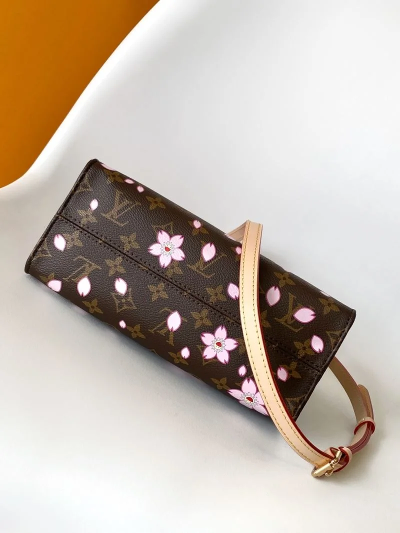 Bargain Louis Vuitton Shopping Bags
