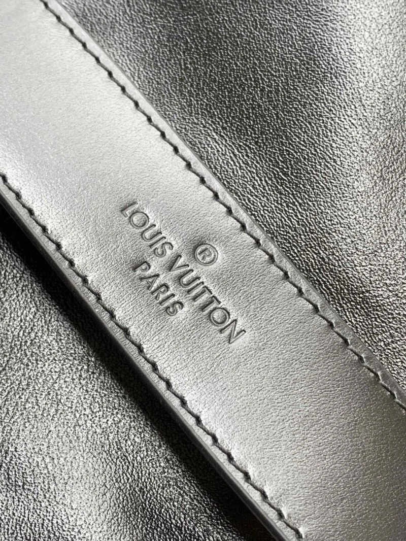 Mirror quality Louis Vuitton Shopping Bags