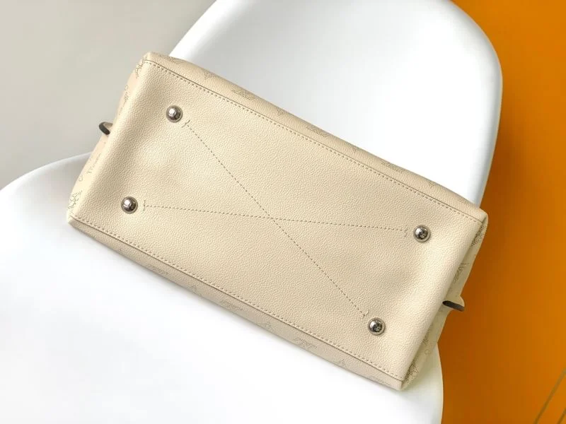 Perfect replica Louis Vuitton Shopping Bags