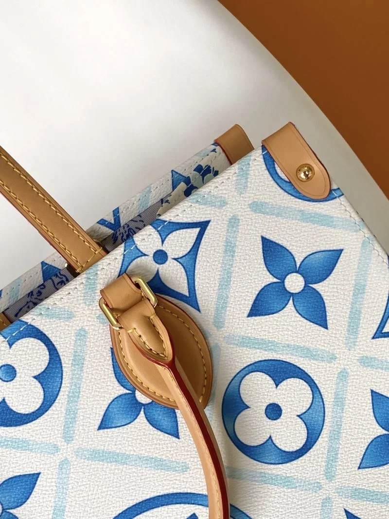 Bargain Louis Vuitton Shopping Bags