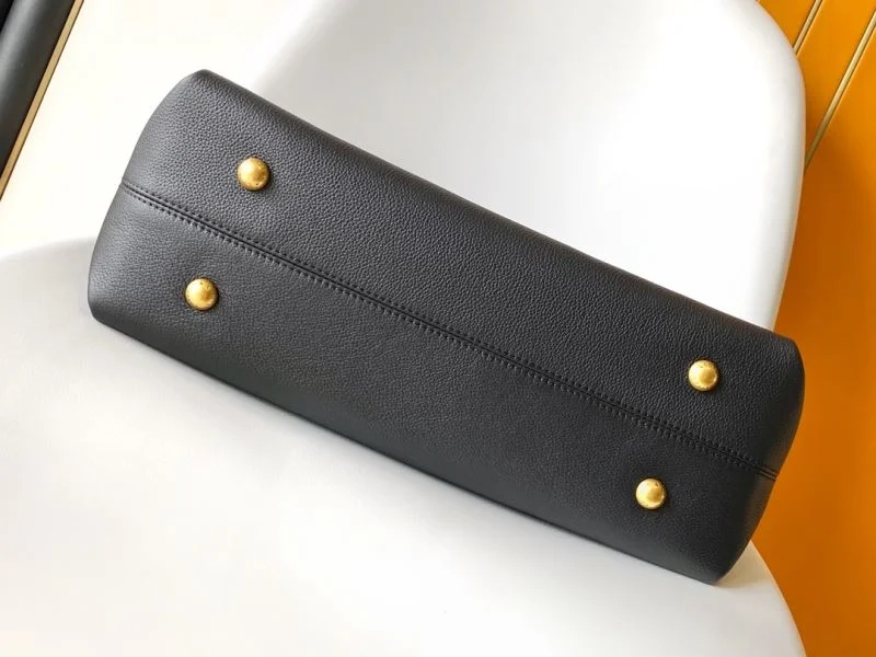 Factory-made Louis Vuitton Shopping Bags