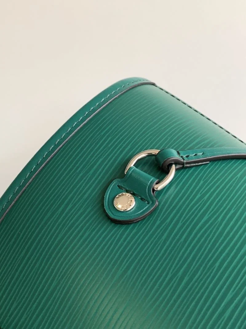 Top match Louis Vuitton Shopping Bags