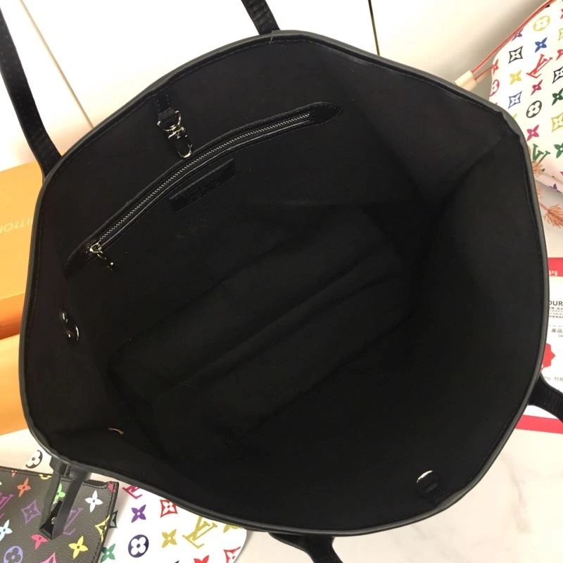 Top mirror Louis Vuitton Shopping Bags
