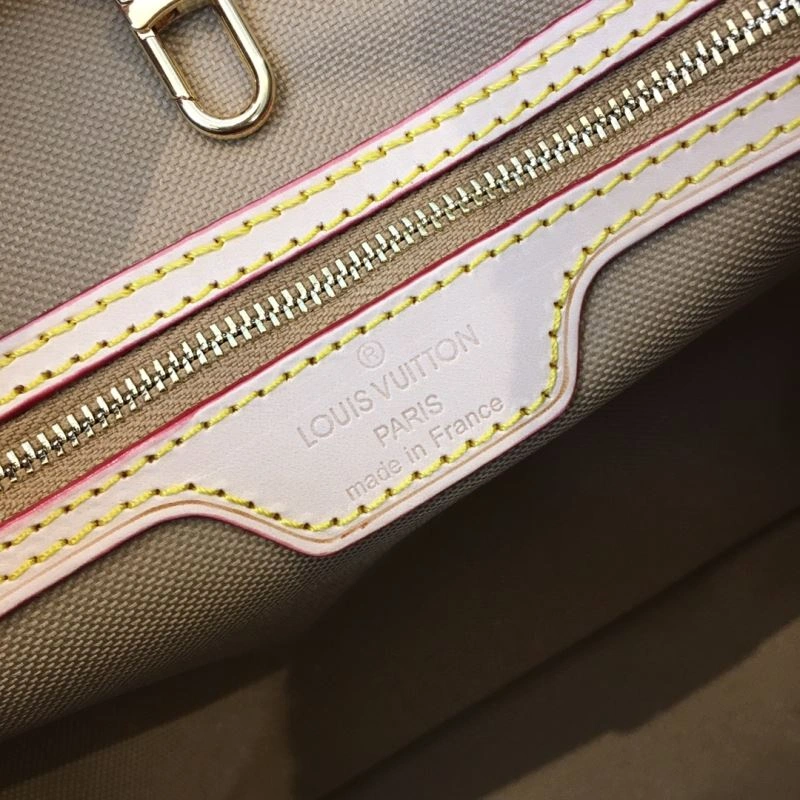 High fidelity Louis Vuitton Shopping Bags