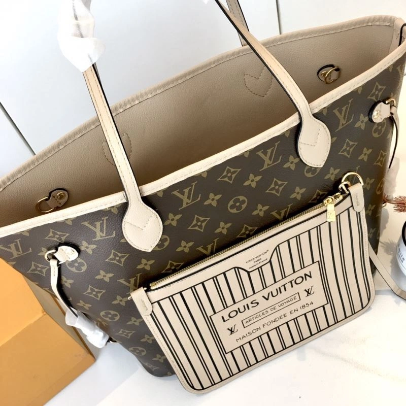 Discounted Louis Vuitton Shopping Bags