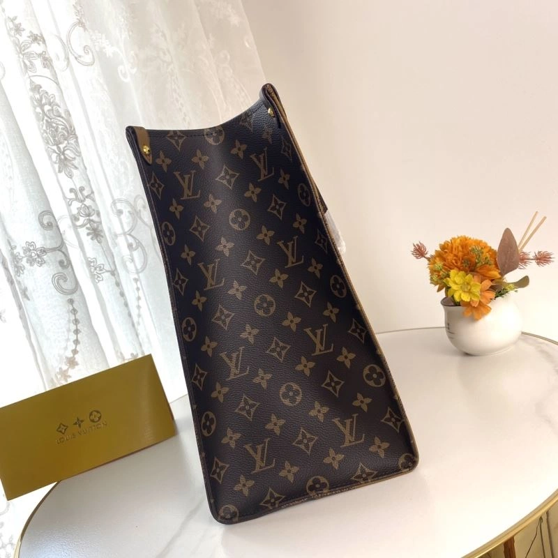 Bargain Louis Vuitton Shopping Bags