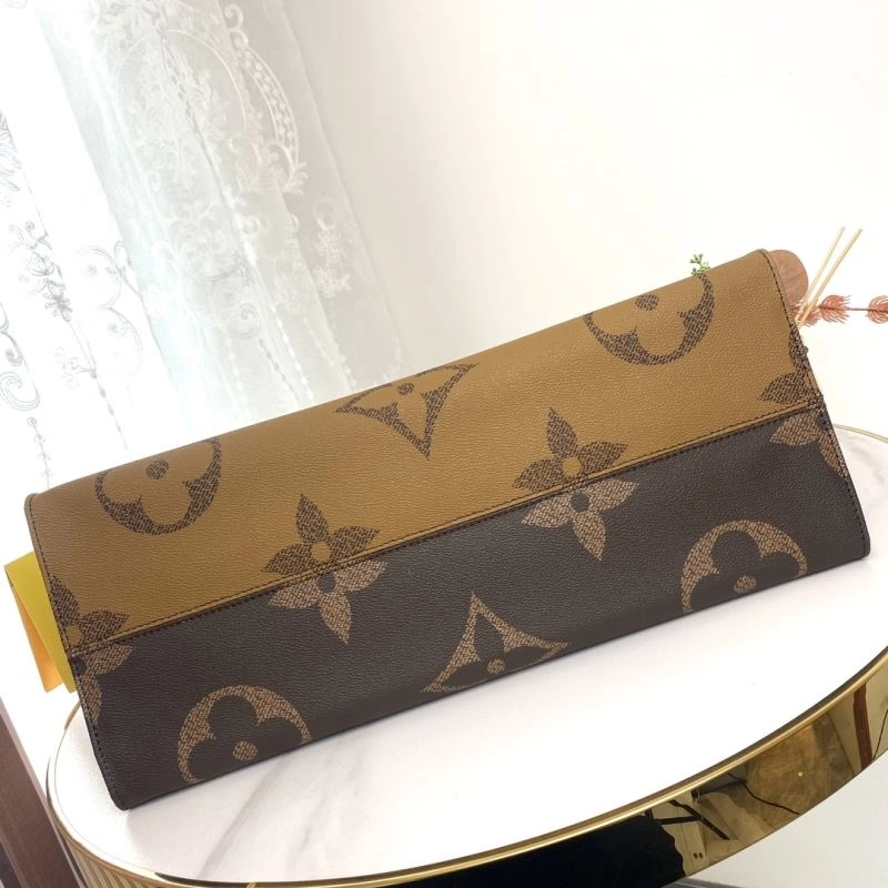 Bargain Louis Vuitton Shopping Bags