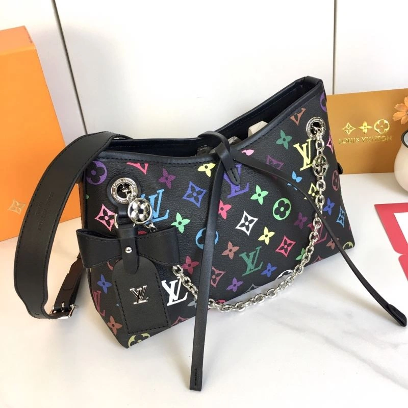 Indistinguishable Louis Vuitton Shopping Bags