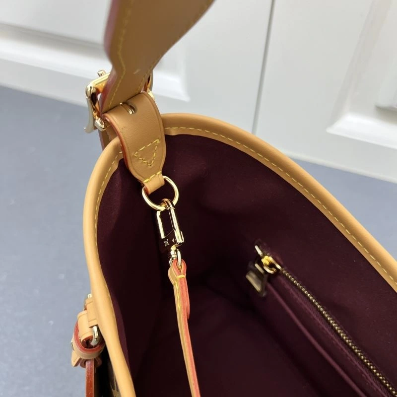 Exact replica Louis Vuitton Shopping Bags
