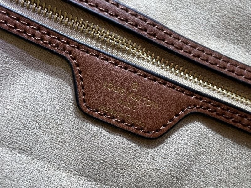 Bargain Louis Vuitton Shopping Bags