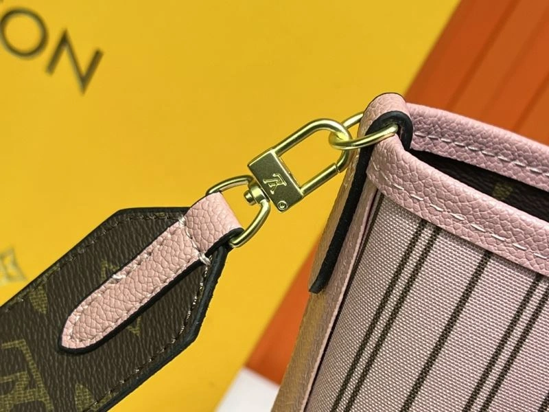 Exact replica Louis Vuitton Shopping Bags