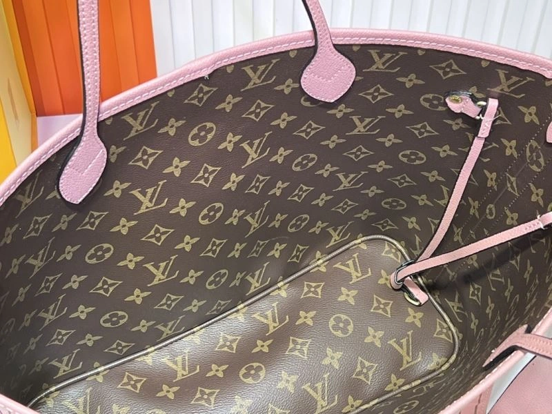 Exact replica Louis Vuitton Shopping Bags