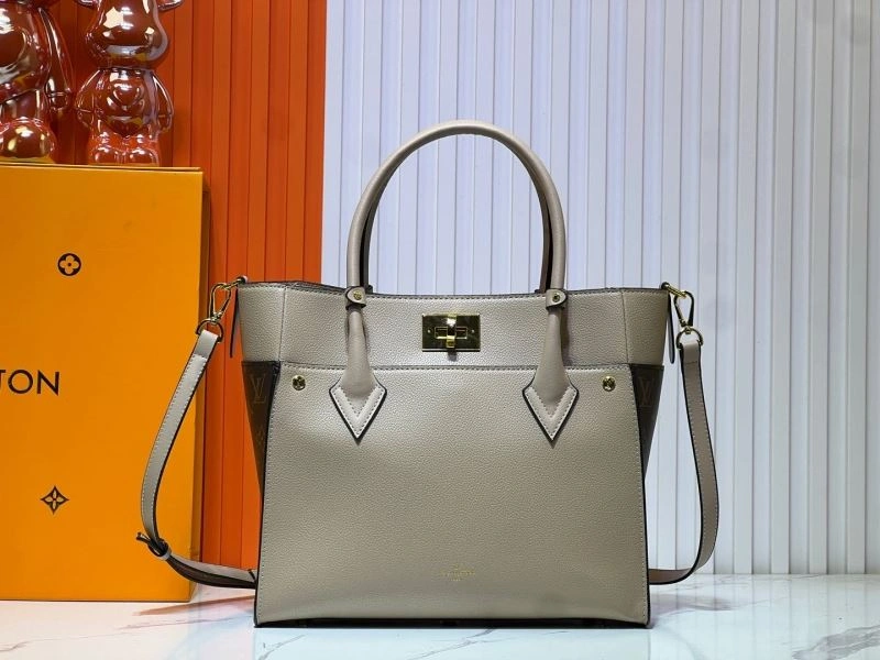 Louis Vuitton Shopping Bags