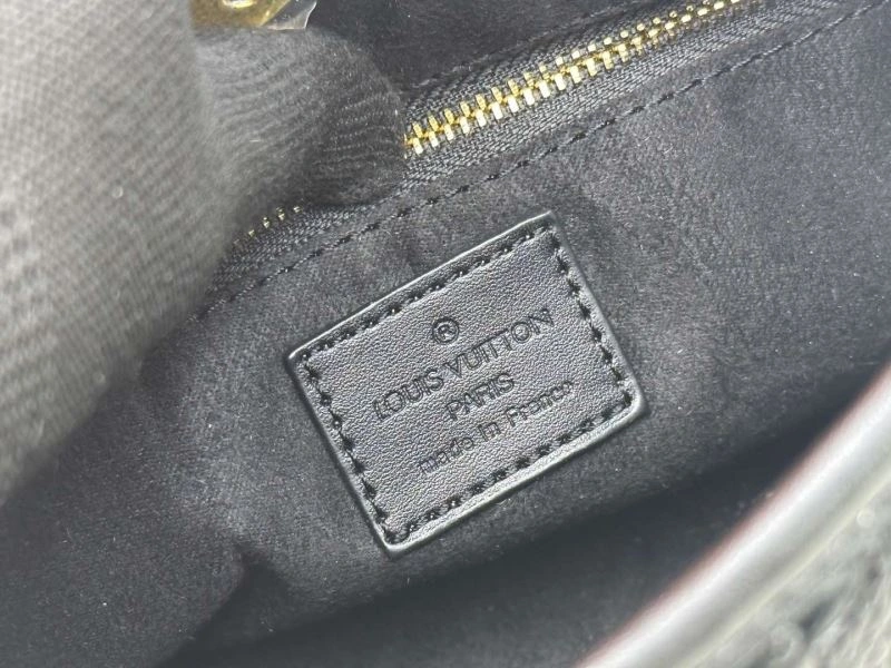 Value-priced Louis Vuitton Shopping Bags