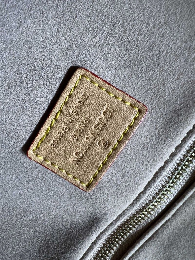 Cut-rate Louis Vuitton Shopping Bags