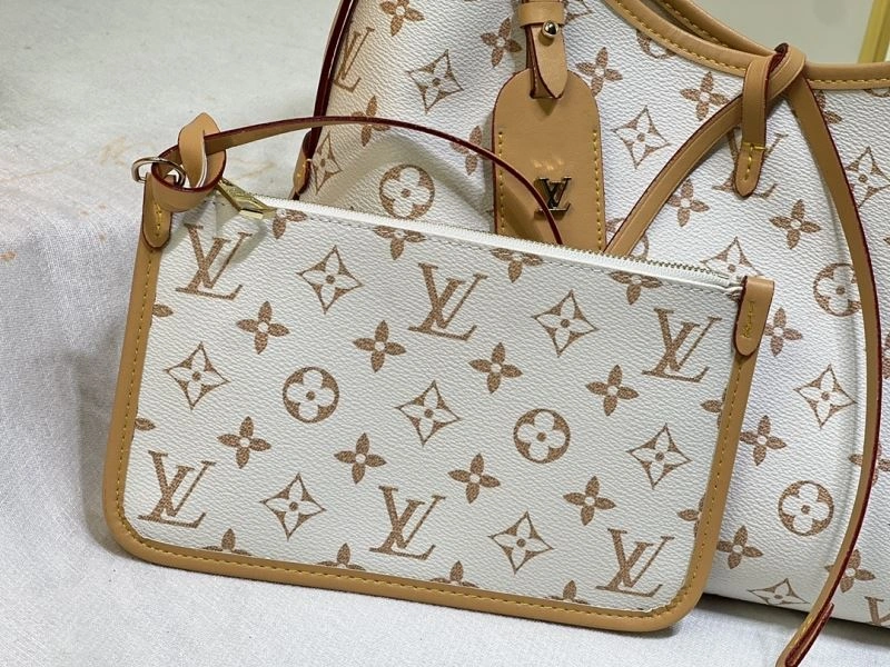 Inexpensive Louis Vuitton Shopping Bags