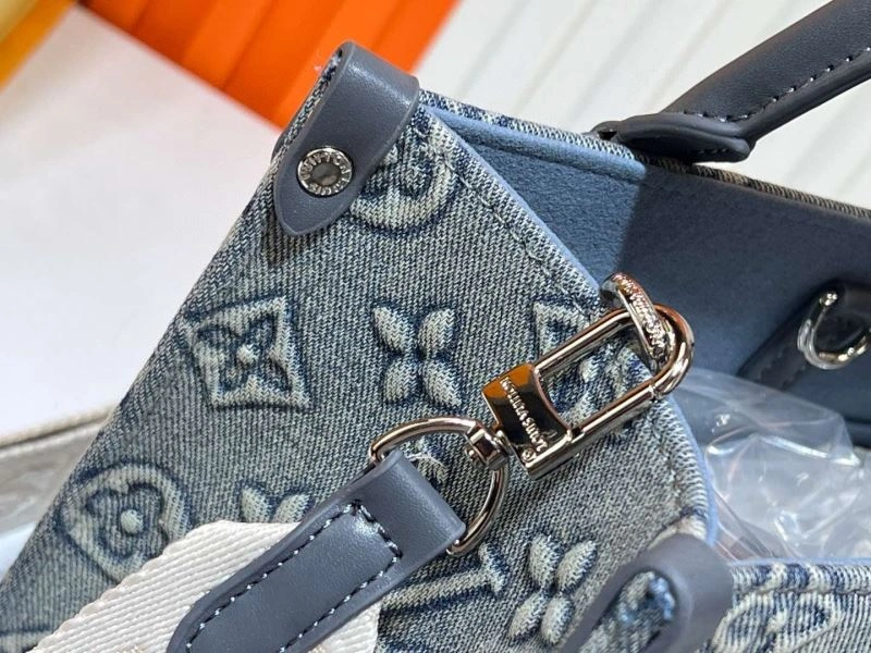 Reasonably priced Louis Vuitton Shopping Bags