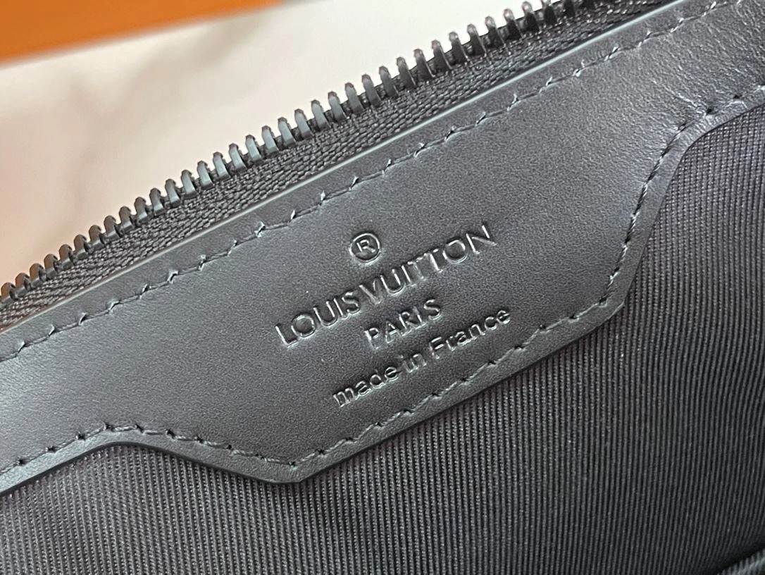 High fidelity Louis Vuitton Shopping Bags