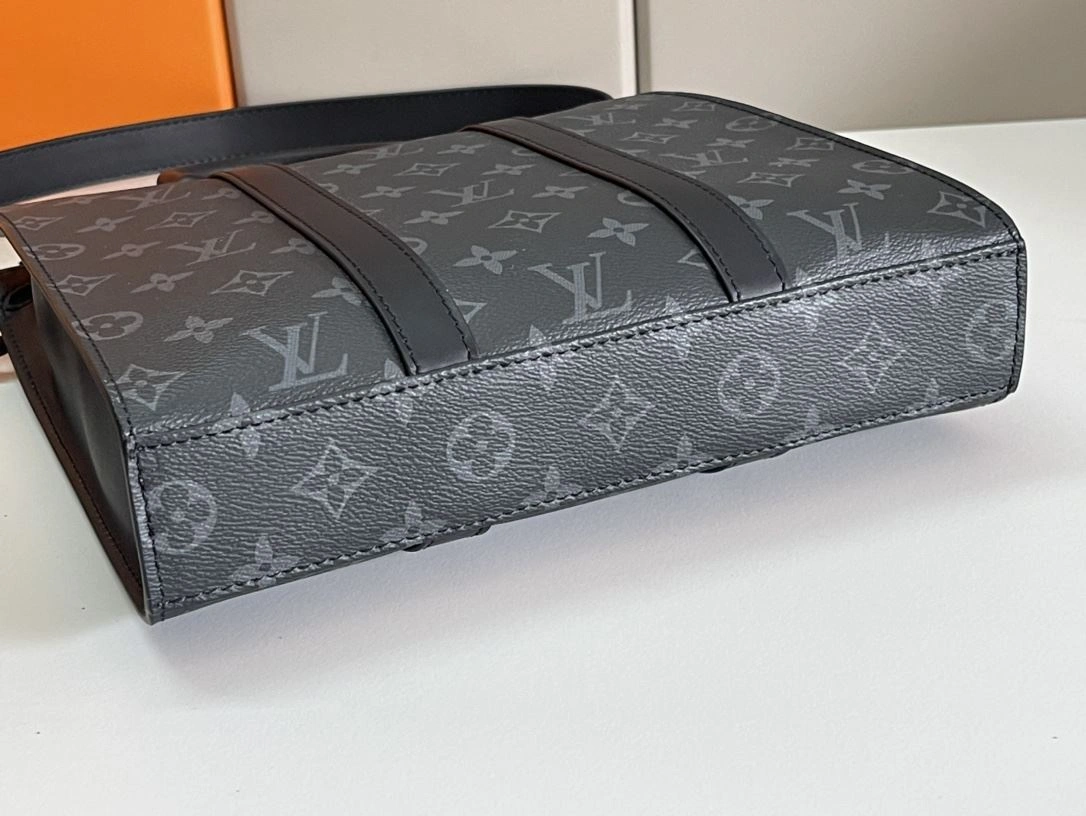 Top match Louis Vuitton Shopping Bags