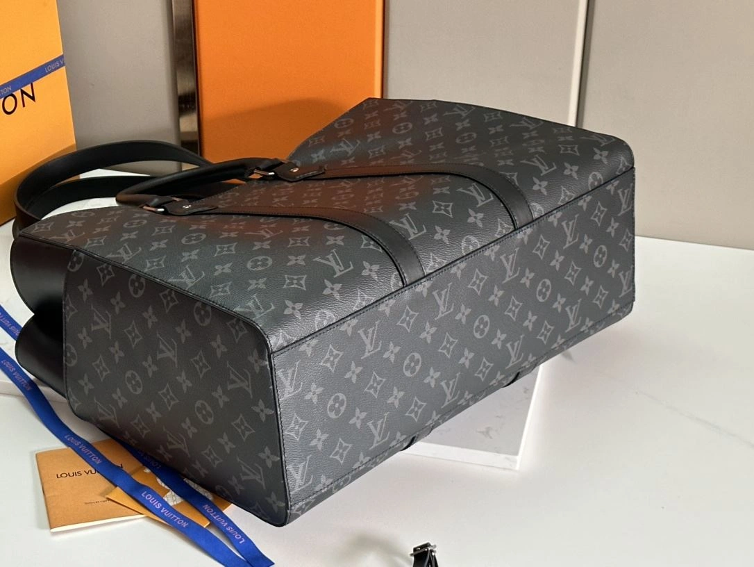 Precise copy Louis Vuitton Shopping Bags
