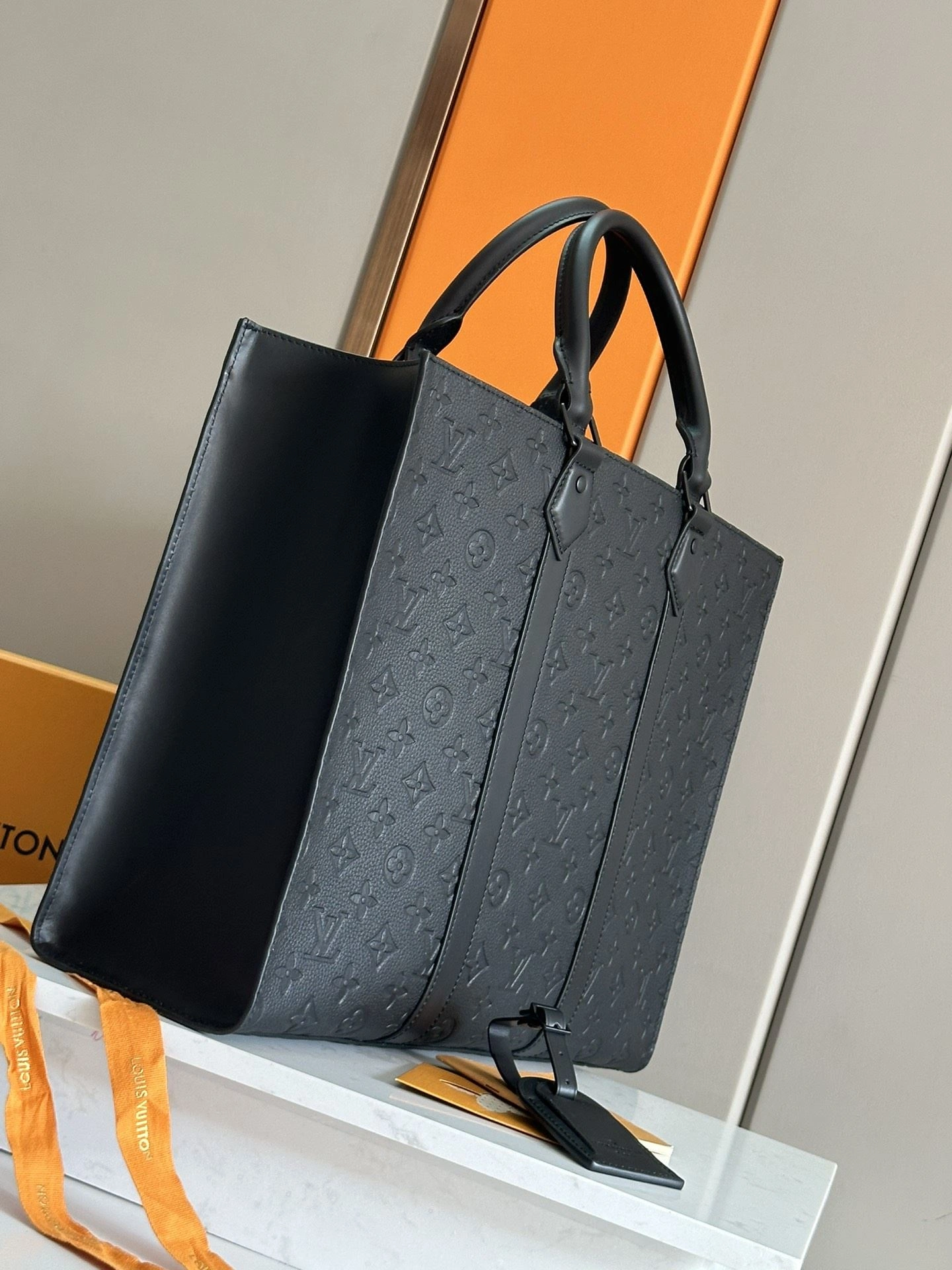 Mirror quality Louis Vuitton Shopping Bags