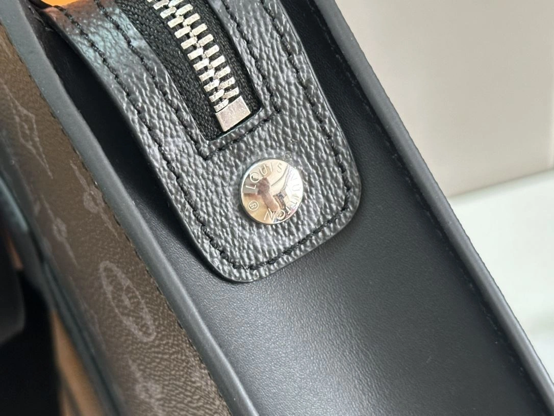 Top match Louis Vuitton Shopping Bags