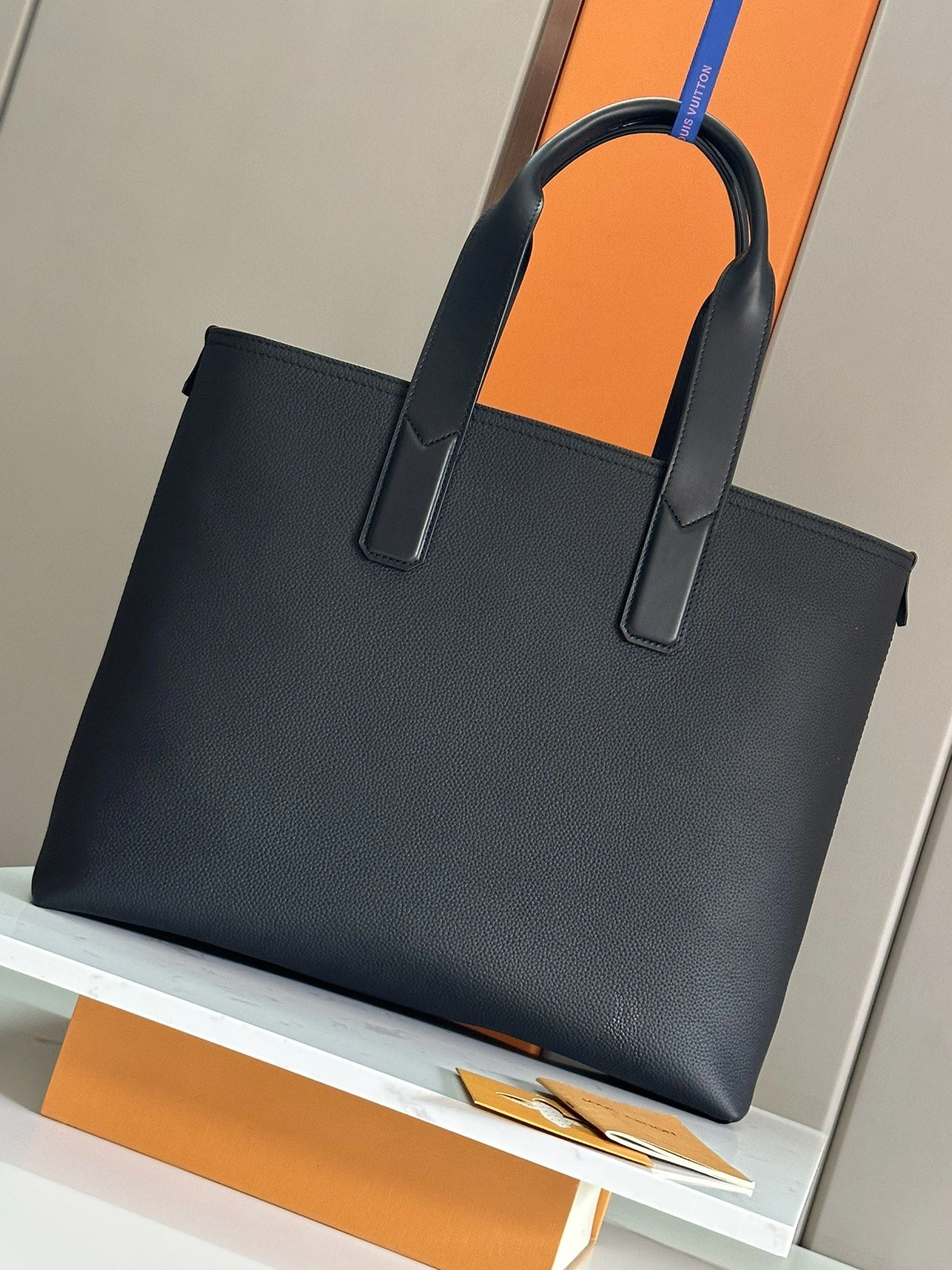 Brand-original Louis Vuitton Shopping Bags