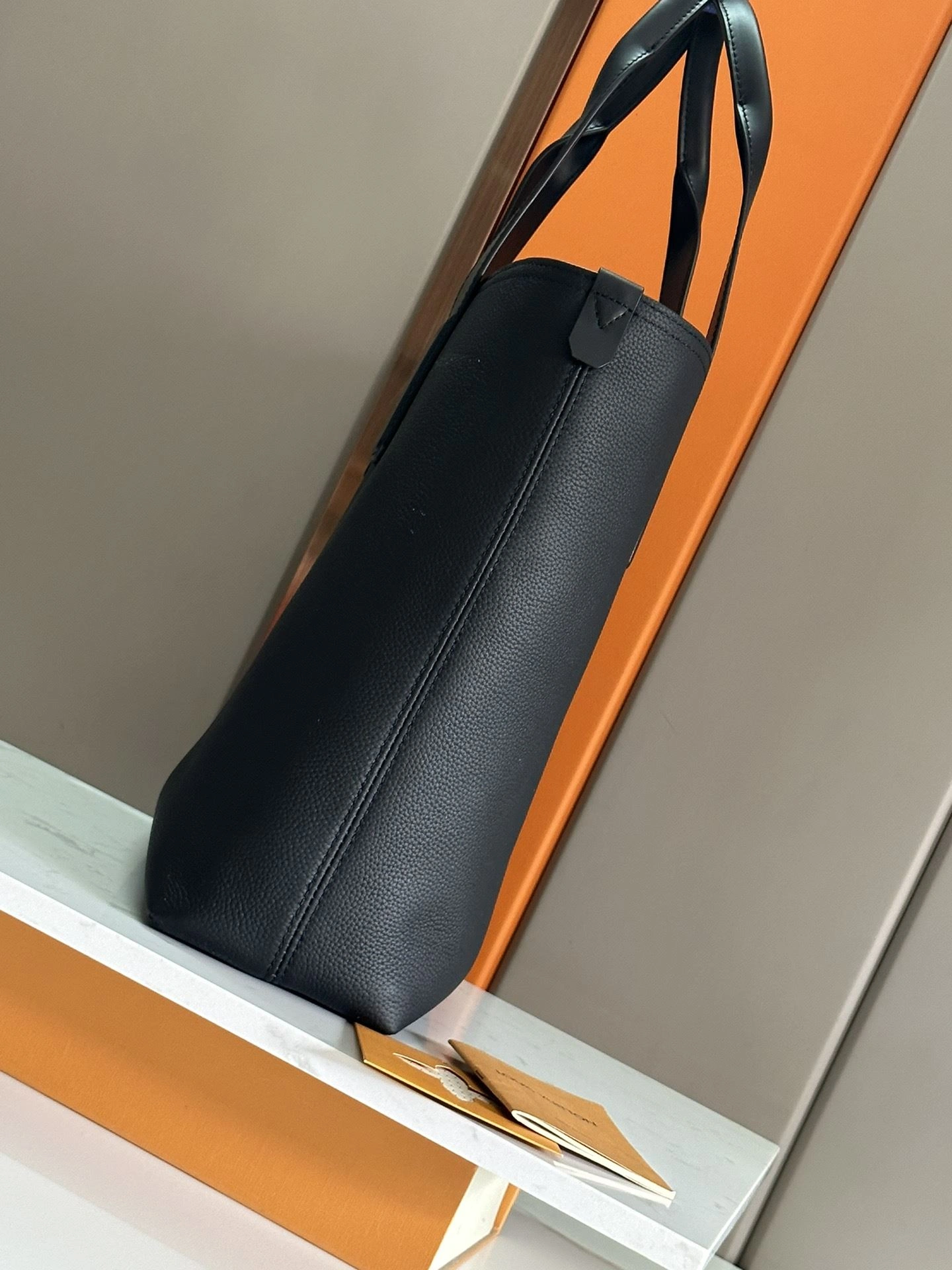 Brand-original Louis Vuitton Shopping Bags