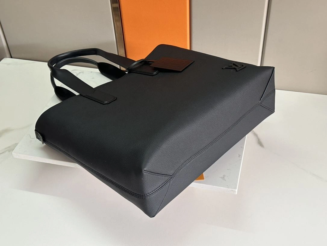 Brand-original Louis Vuitton Shopping Bags