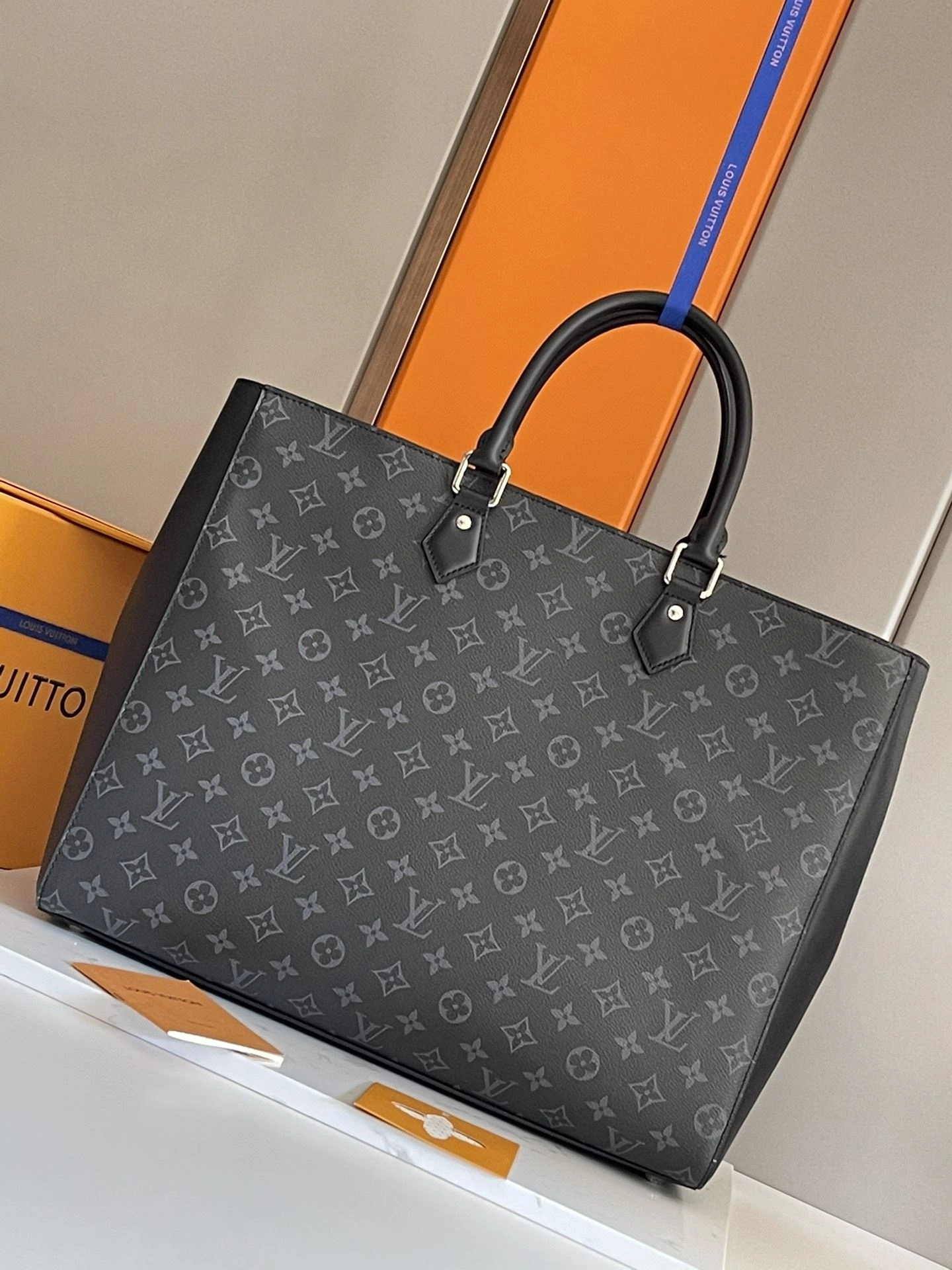 Louis Vuitton Shopping Bags