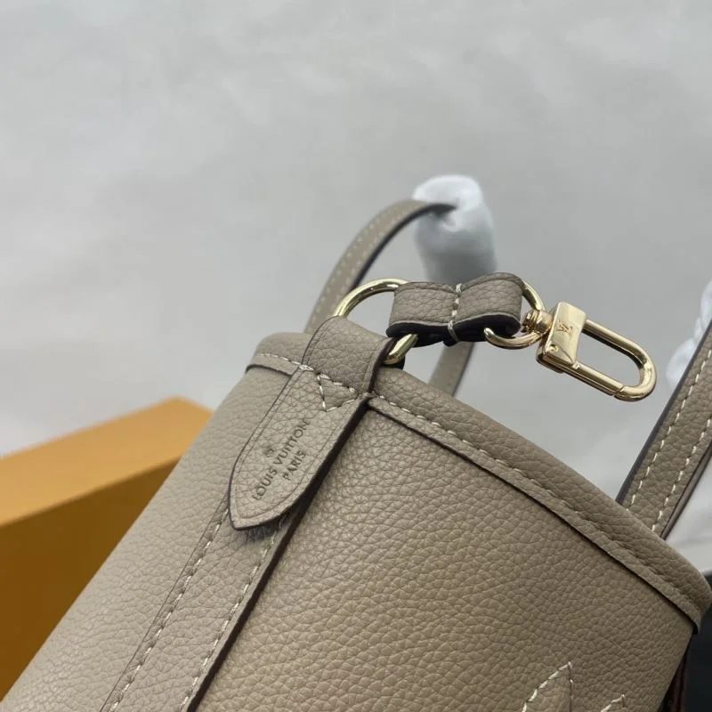 Reasonably priced Louis Vuitton Shopping Bags
