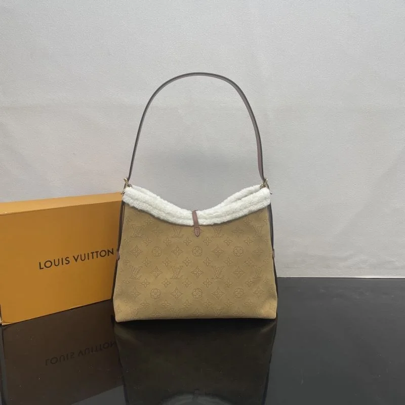 Exact replica Louis Vuitton Shopping Bags