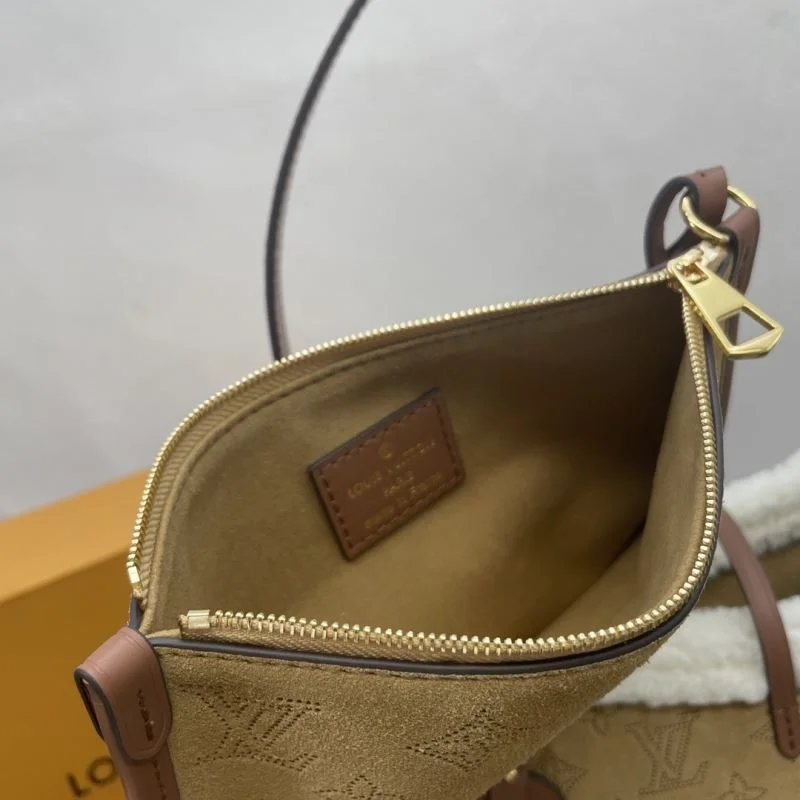 Exact replica Louis Vuitton Shopping Bags